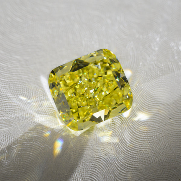 A Year of Color at Auction | LEIBISH