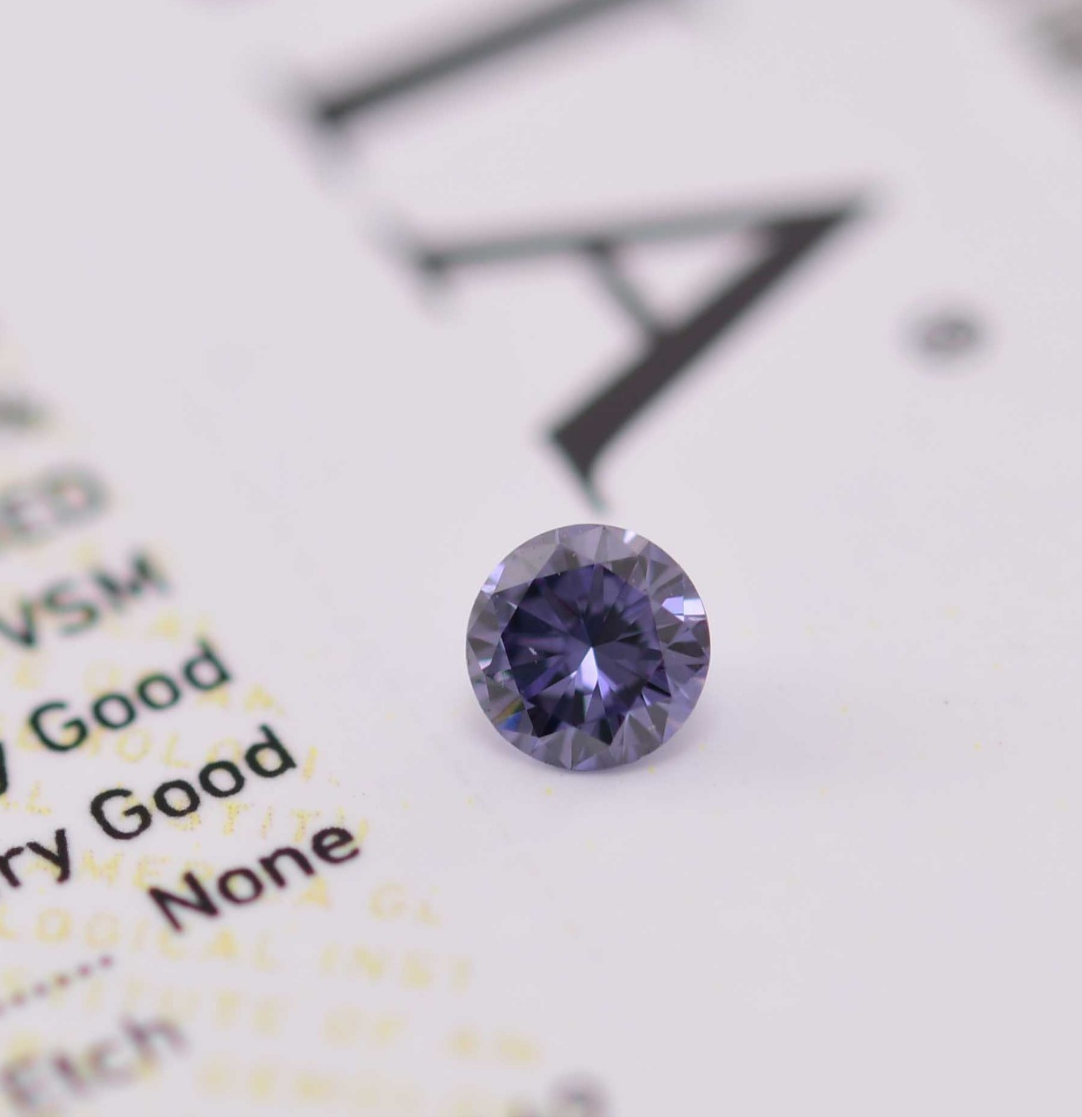 Violet Diamonds from Argyle Are Ultra-Rare | LEIBISH