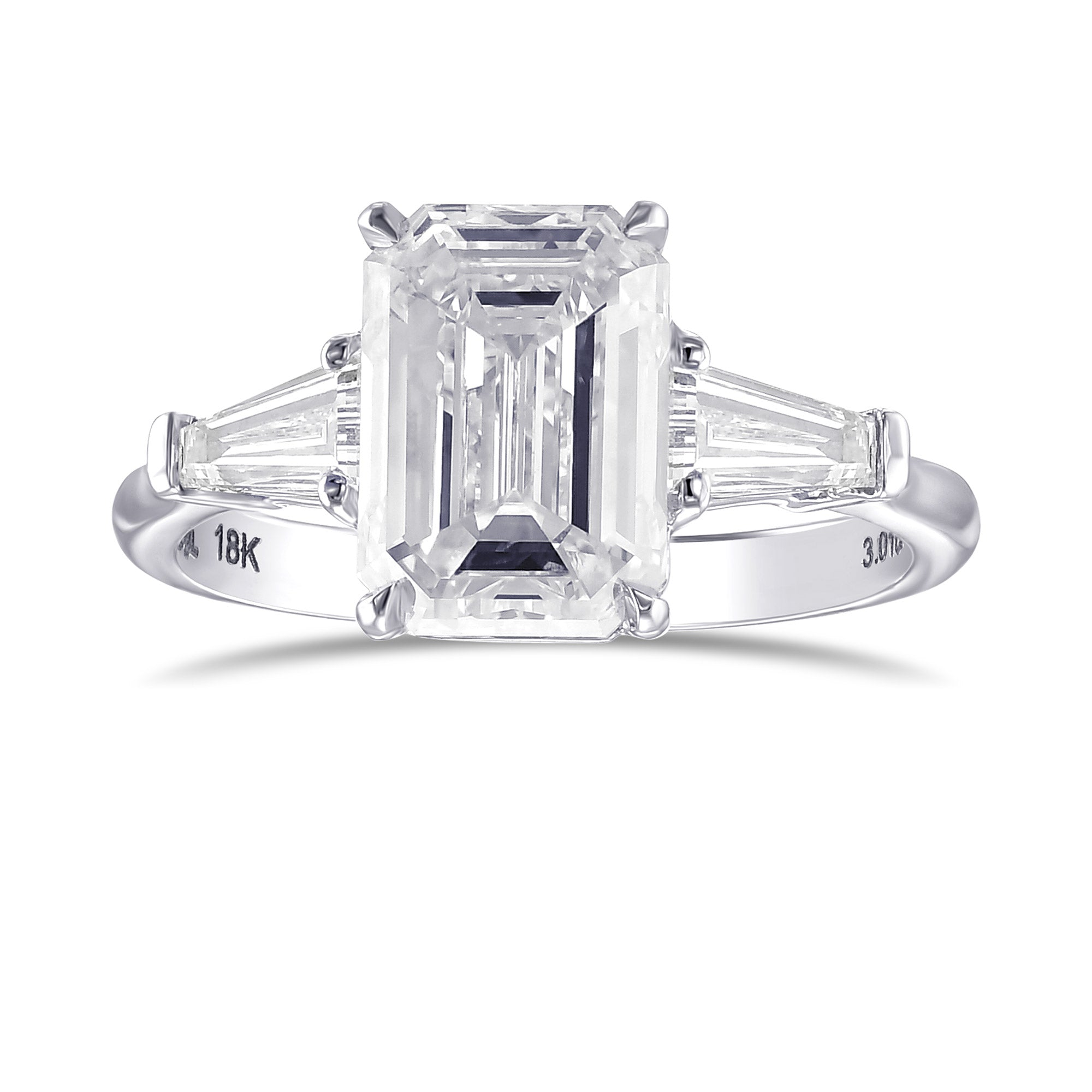 Shop Emerald Cut Engagement Rings | LEIBISH